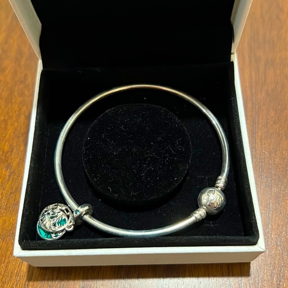 Pandora | Jewelry | Pandora Remember Who You Are Bracelet With Simba ...